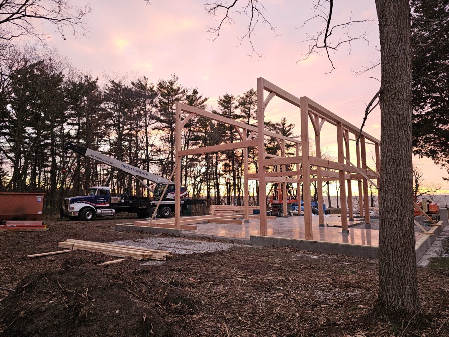 Case Study: Building a Timber Frame Barn On An Island | Riverbend ...