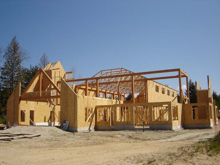 Timber Frame Churches | Riverbend Church Framing